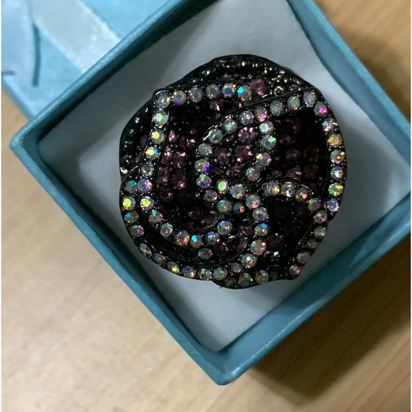 Jewelry | Beautiful Black Ab Ring | Poshmark